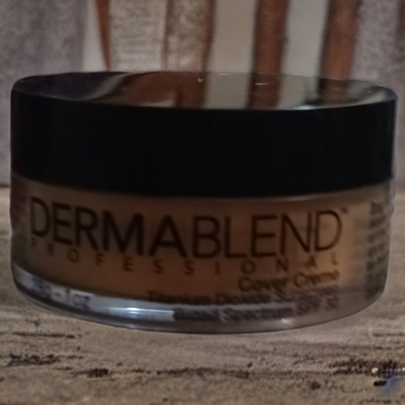 Dermablend | Makeup | New Dermablend Cover Creme Full Coverage ...